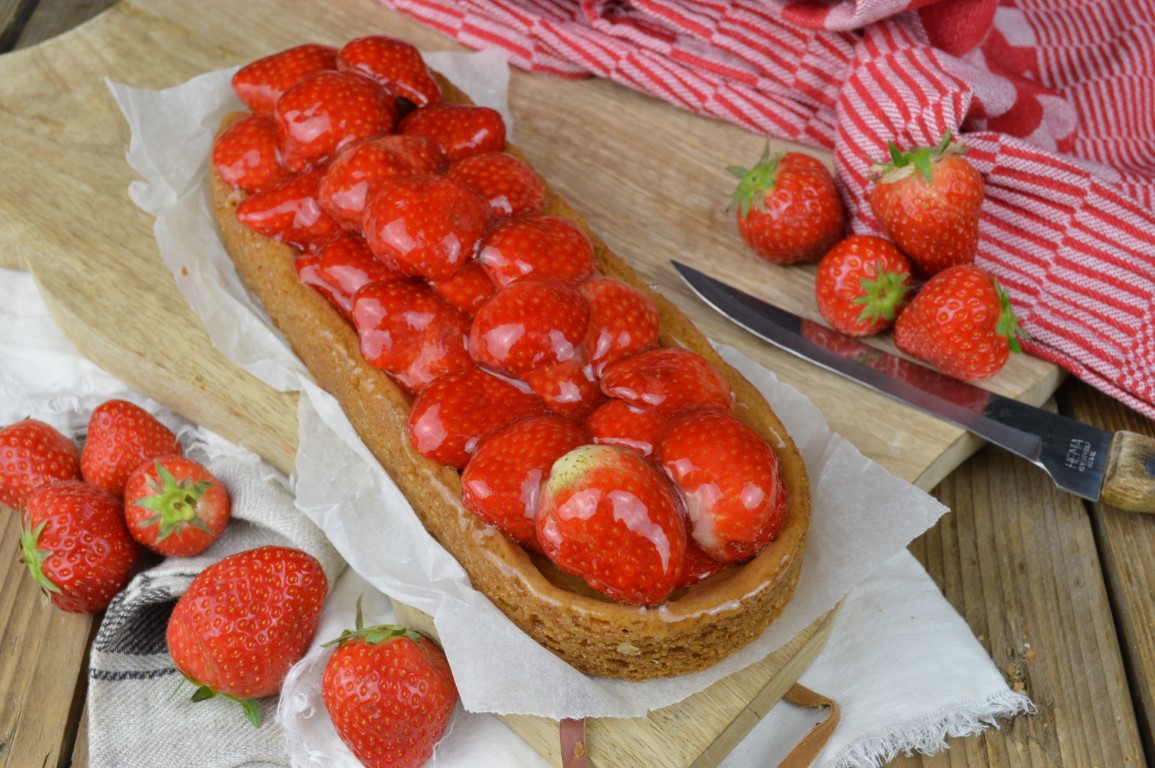 Aardbeienslof zonder slagroom bestellen | Bakkerij van der Grijn