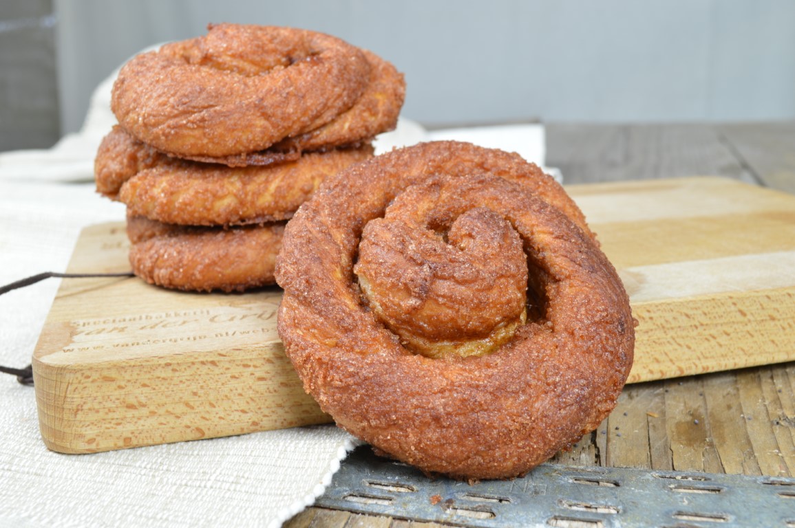 Bolussen per 4 verpakt bestellen | Bakkerij van der Grijn