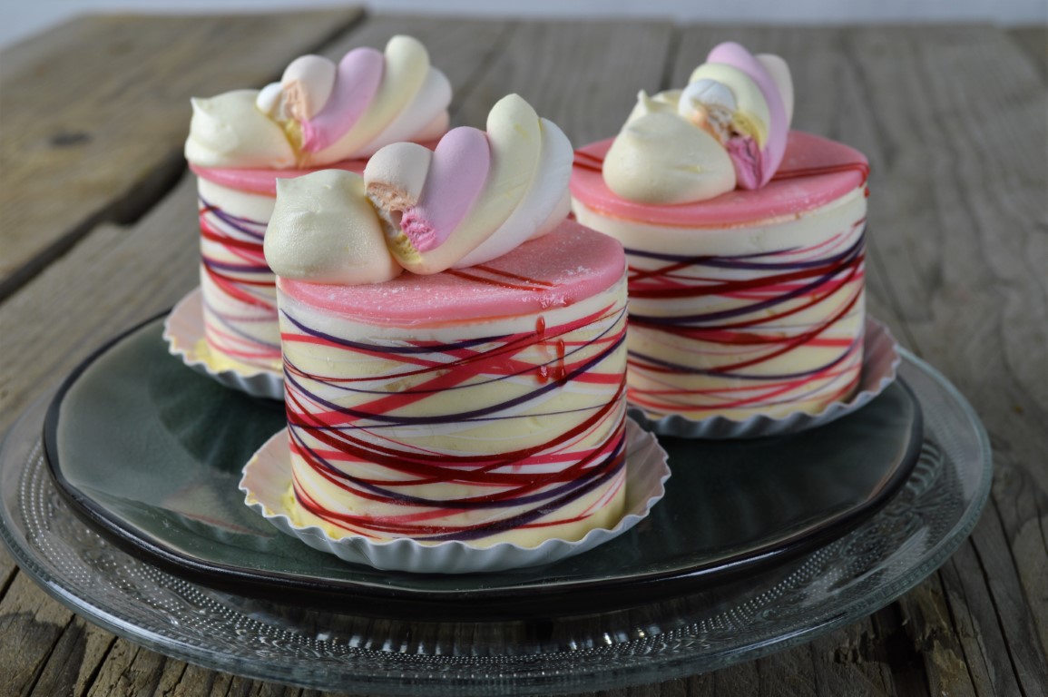 Chipolata gebakje bestellen | Bakkerij van der Grijn