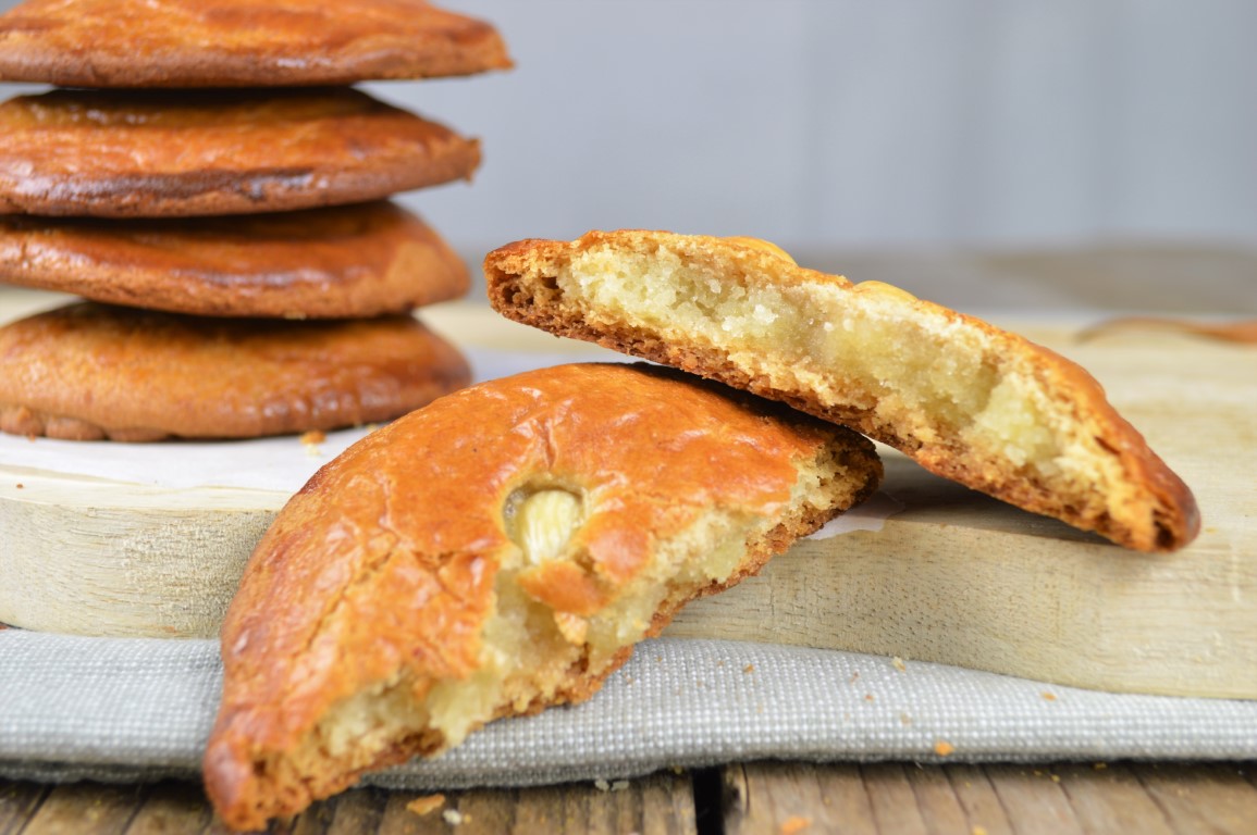 Gevulde koek per stuk bestellen | Bakkerij van der Grijn