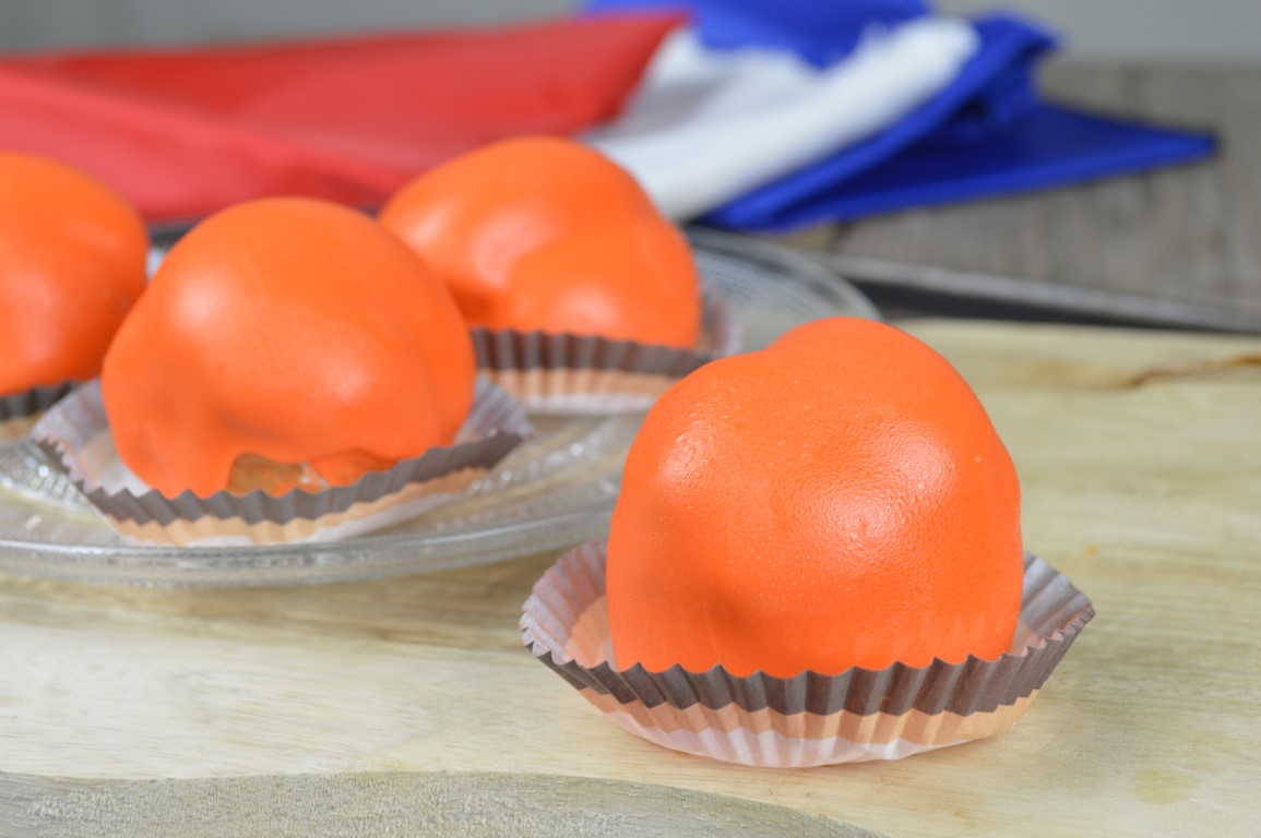 Middel Oranje chocolade bol per 4 verpakt bestellen | Bakkerij van der ...