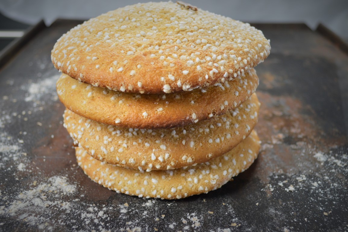 Spelt eierkoeken per 4 verpakt bestellen | Bakkerij van der Grijn