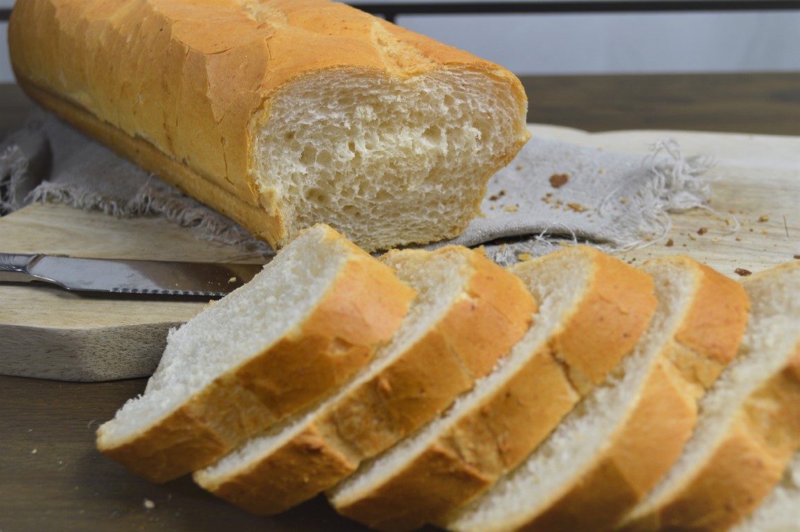 Stokbrood wit om zelf af te bakken bestellen | Bakkerij van der Grijn